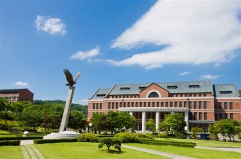 캠퍼스 크기로 본 국내 Top 10 대학교와 설립 연도 포텐 터짐 최신순 에펨코리아