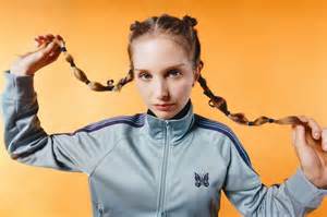 Maddie Ashman Announces Debut Ep Her Side The Line Of Best Fit