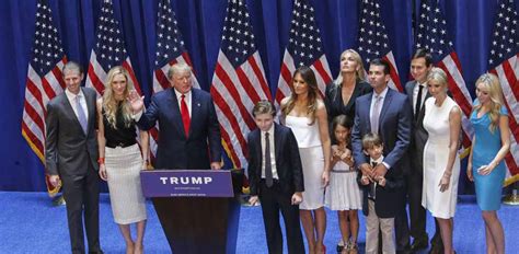 Donald Trump: tre mogli, cinque figli, nove nipoti. Il clan del nuovo presidente Usa | iO Donna