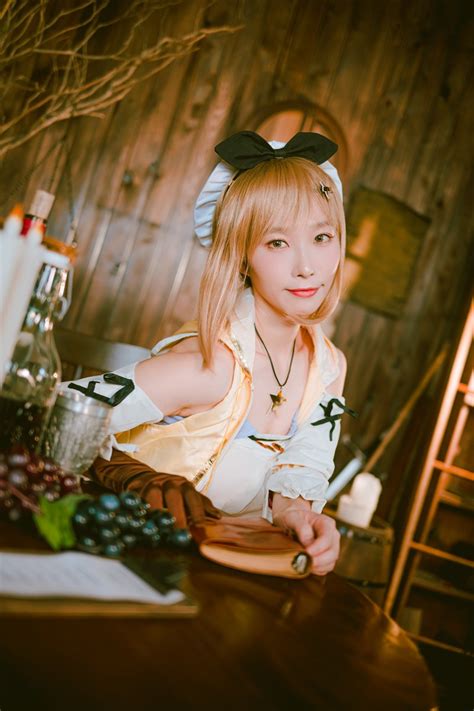 𝐇𝐄𝐄 플엑 금~일 ️🏐🍒👣🍎🧁🏀 슬망진창 On Twitter 라이자의 아틀리에 ~ライザのアトリエ~ 라이잘린 슈타우트