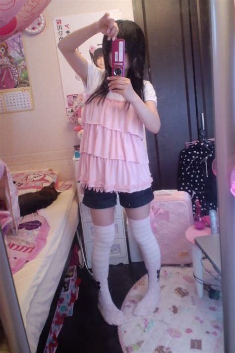 ε Kawaii fashion outfits Kawaii clothes Gyaru fashion