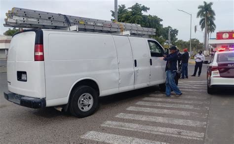 Accidente deja como saldo un lesionado y daños materiales en Los Mochis