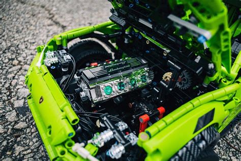 Lego Moc Lamborghini Urus By Loxlego Rebrickable Build With Lego