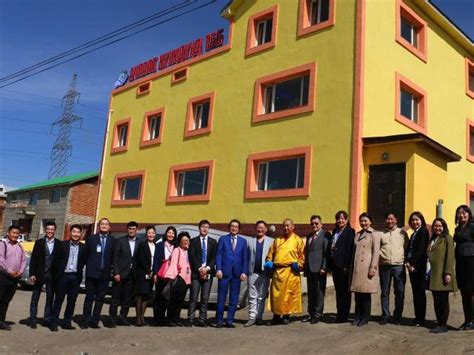 Ачлалт хүүхдүүд асрамжийн газар коронавирусийн халдвар дэгдсэнийг хумиж чаджээ Isee Mn