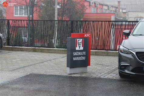 Foto U Sarajevu Otvoren Kfc Drive Thru Restoran Najveći U Ovom Dijelu