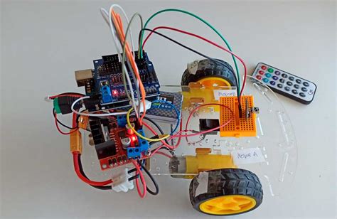 Robot Arduino Controlado Por Un Mando A Distancia Proyectos Arduino
