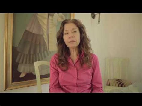 Testimonio Elvira Senior en Acompañamiento de mayores YouTube