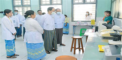 နေပြည်တော် အမျိုးသားပရဆေးဥယျာဉ်ရှိ ခုတင် ၁၀၀ ဆံ့ တိုင်းရင်းဆေးရုံ၊ ပြင်ပလူနာဌာနခွဲတွင် ဆေးကုသခြင