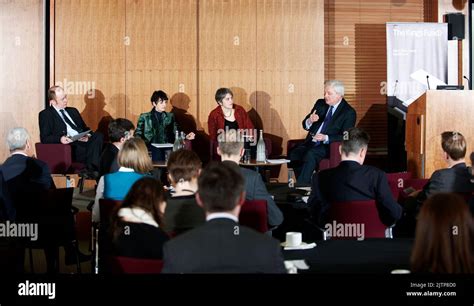 Stephen O Brien Sue Slipmann Dr Anne Dixon And Jonathan Nicholls