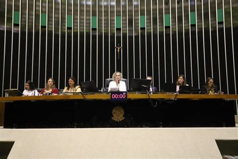 Sessão solene no Congresso Nacional conclama mobilização contra o abuso