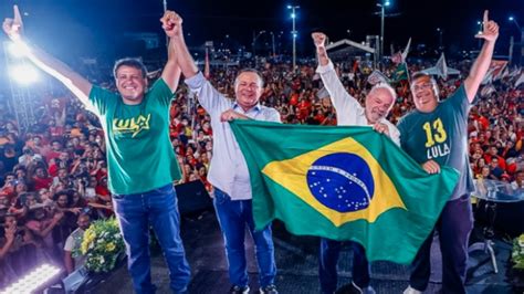 O Que O Bolsonaro Fez A Não Ser Oferecer Arma Pergunta Lula