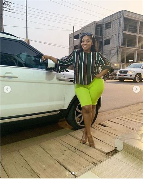 Ghanaian Actress Moesha Boduong Posts Fat Camel Toe Pictures