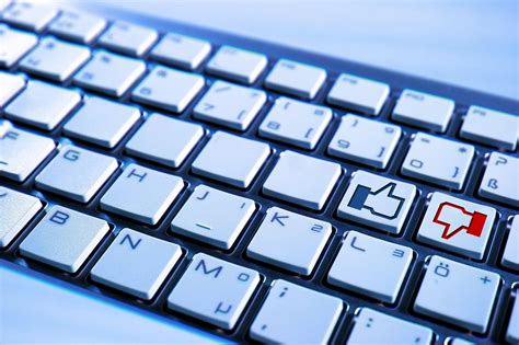 How To Handle Negative Social Media Comments Admin Angels UK