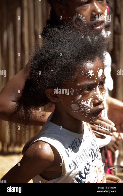 Madagascar île De Nosy Komba à Côté De Nosy Be Village De Pêcheurs D