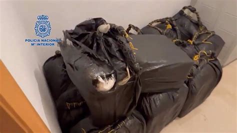 Duro Golpe Al Narcotráfico En Tenerife Incautan Una Tonelada De