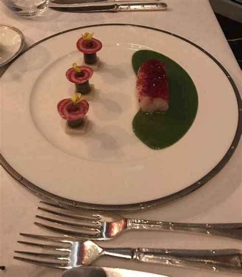 2023上海半岛酒店SIR ELLY S 艾利爵士餐厅美食餐厅 虽然有些小贵 但是很棒哈整 去哪儿攻略