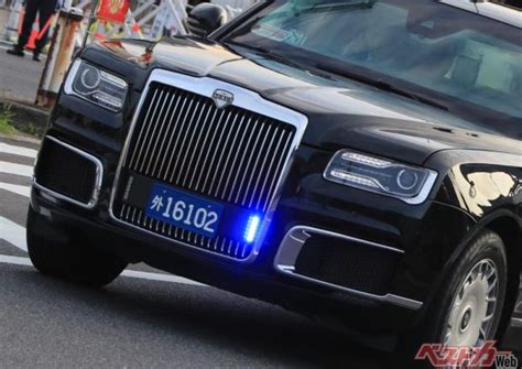 なにやらキナ臭い？ プーチンが金正恩へ高級車『アウルス』をプレゼント 独裁者たちの最新クルマ事情 自動車情報誌「ベストカー」