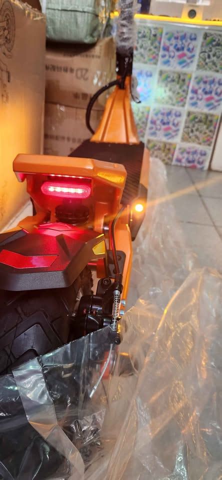 Monopatin Electrico Todoterreno Con Doble Tracción 2400w Scooter Plegable Scooter Eléctrico