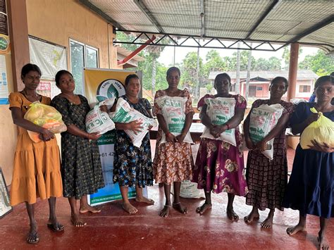 Emergency Food Relief For Flood Affected Families In Ponnalai Moolai