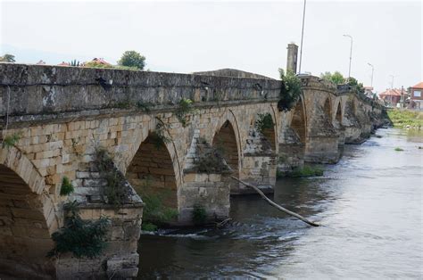 КОНСЕРВАЦИЯ РЕСТАВРАЦИЯ И ЕКСПОНИРАНЕ НА СГРАДИ ПАМЕТНИЦИ НА КУЛТУРАТА