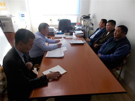 Зам тээвэр эрчим хүч газрын харилцаа барилга хот байгуулалтын бодлогын хороо хуралдлаа