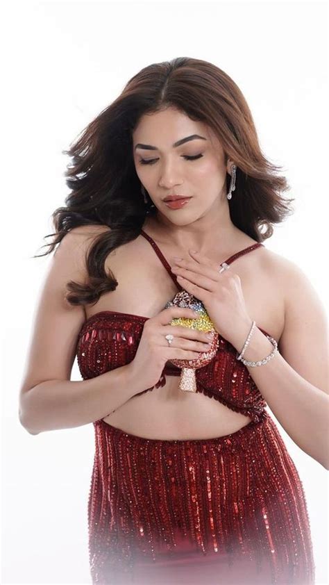 Fashion Ridhima Pandit Stylish Look Diet Plan Workout Routine Sgtmfz