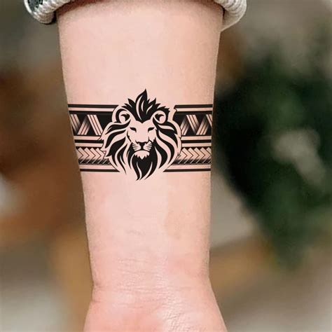 Simple Tribal Hand Tattoo