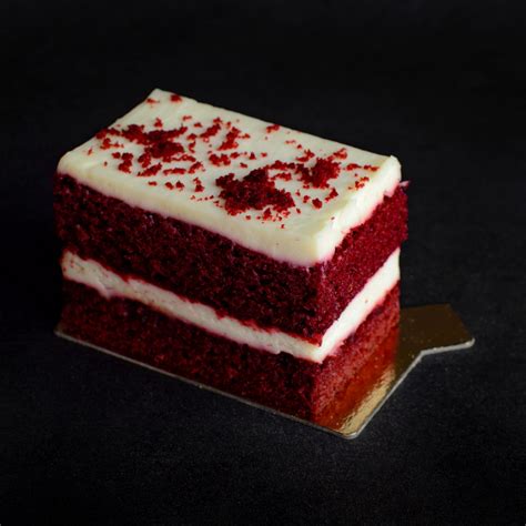 Red Velvet Cake Slice Quarter Group