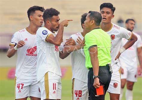 Persita Bermain Imbang Dengan Psm Makasar Antara Foto