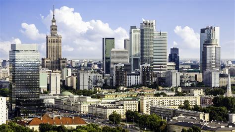 Warszawa najbardziej tętniącym życiem miastem Europy Wiadomości