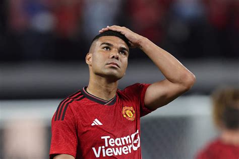 Casemiro Does So Much For Manchester United He Deserves A Capable