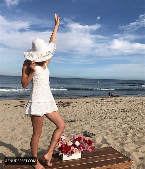 Hannah Taylor Gordon Feet Aznudefeet