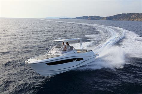 Boat Test Jeanneau Cap Camarat 9 0 WA And Jeanneau Cap Camarat 9 CC