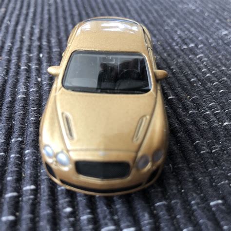 Welly Bentley Continental Gold Diecast 1/64 Unboxed VGC | eBay