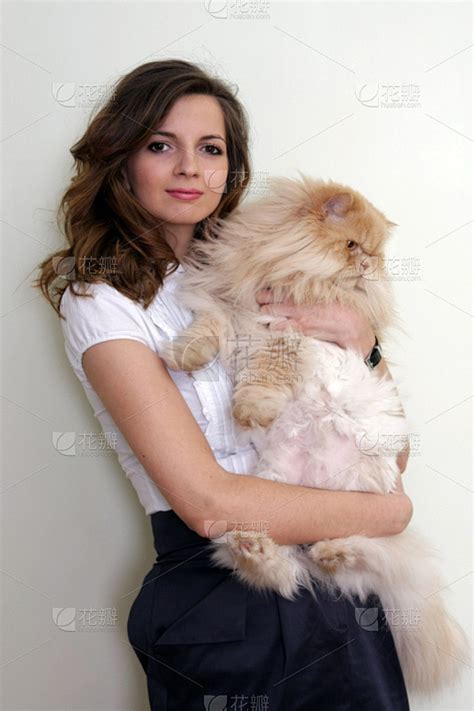 女孩野生猫科动物垂直画幅美女人宠物彩色图片动物时尚成年的