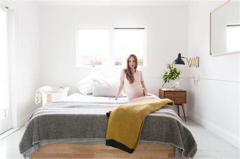 Courtney Klein From Storq Pregnancy Style Tips
