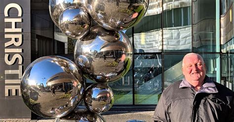 Leukaemia Patient Celebrates Six Year Cancer Free Milestone After New Uk News Uk