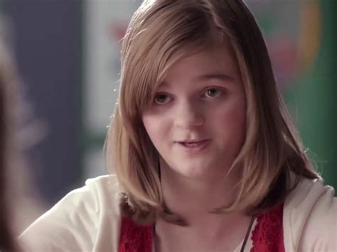 An American Girl Mckenna Shoots For The Stars Tv Guide