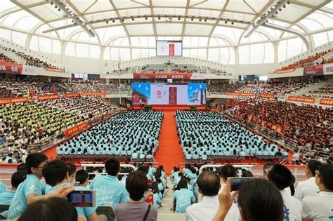交大举行2017级新生开学典礼 校长开讲“第一课”媒体聚焦上海交通大学新闻学术网