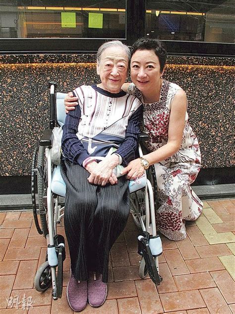 乾隆御廚後人授蛋卷秘方 謝寧盼發揚光大盡快開分店 20230619 娛樂 每日明報 明報新聞網