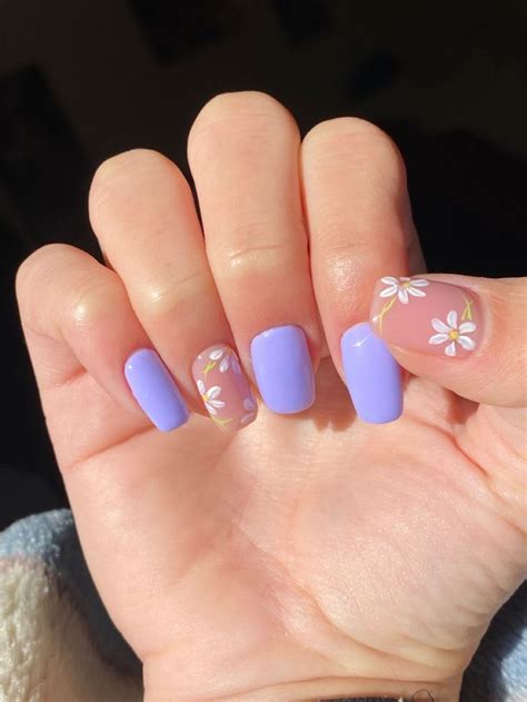 Lavender Daisies 🌸 💗 Lilac Nails Lavender Nails Purple Nails