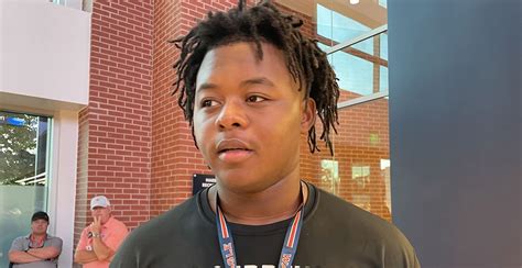 2025 Offensive Lineman Carde Smith Plans To Visit Ole Miss Soon After