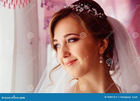 Delicate Face Silhouette Against Sunset Sky Royalty Free Stock Image