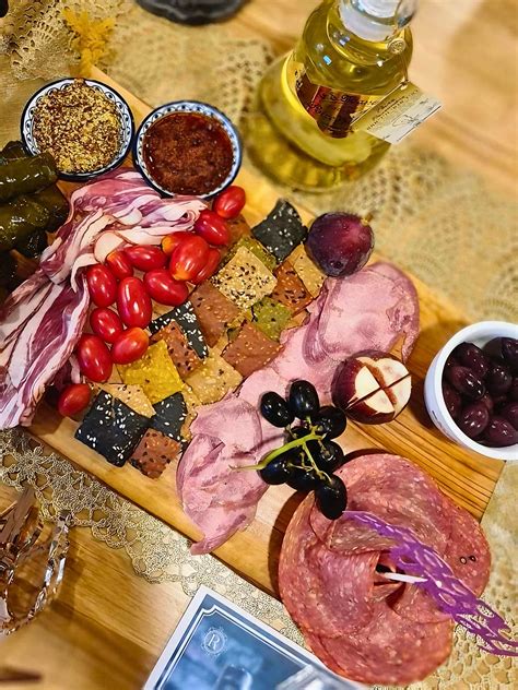 סדנאות וויסקיקוניאק — מרתף היין של רוזנר