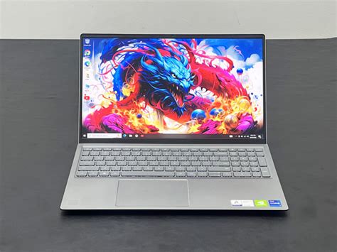 Dell Inspiron 5510 Core I7 11370H 16GB 512GB VGA FHD EDG VN