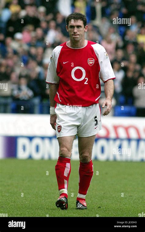 Martin Keown Arsenal Fc The Reebok Stadium Bolton England 26 April 2003