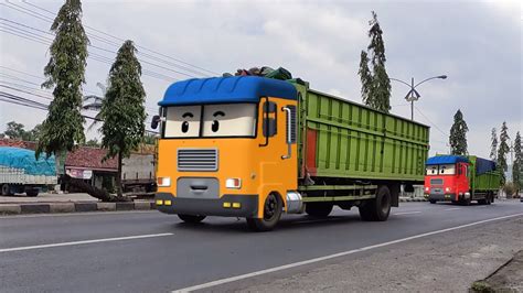 Wow Ada Truk Kontainer Truk Tangki Truk Molen Bus Telolet Mirip Tayo