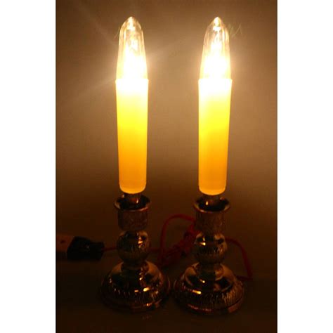 Superlamp แพ็ค 2 ชิ้น ชุด เชิงเทียน ไฟฟ้า ขั้วเขี้ยว B15 พร้อม เทียน ยาว เหลือง 15w 220v