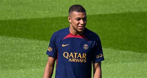 Psg Le Groupe Pour Affronter Lorient Sans Kylian Mbappé