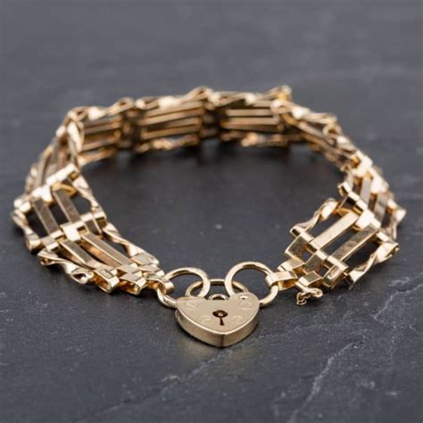 Second Hand 9ct Yellow Gold 4 Bar Gate Bracelet Thbaker Co Uk